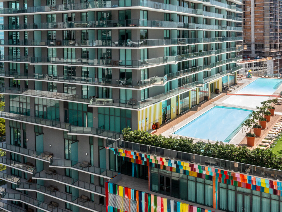 Vibrant Hotel in Miami, FL |Dua Miami